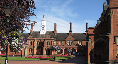 Almshouses - Nicholas Chamberlaine Trusts